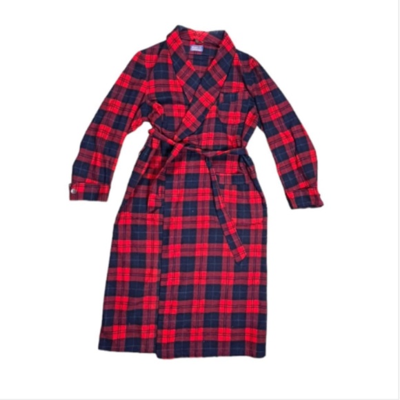 Pendleton | Other | Vintage Pendleton Robe Rednavy Wool 98s | Poshmark